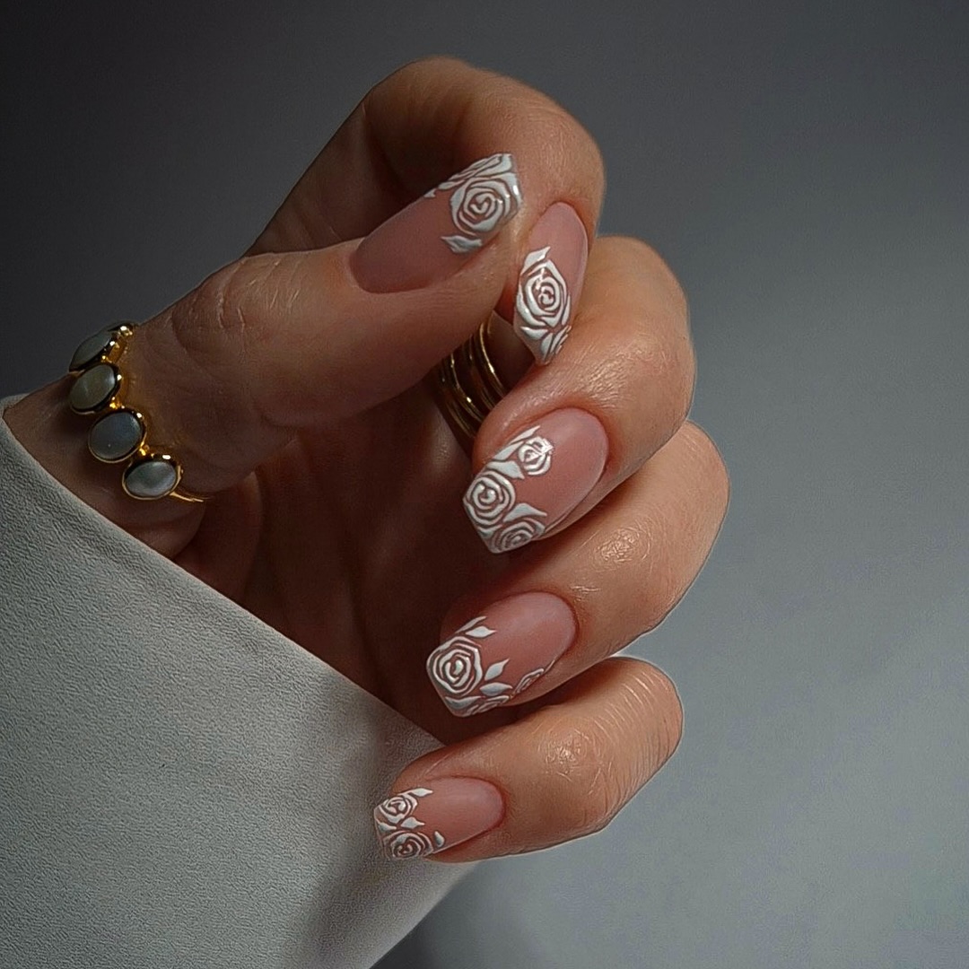 French manicure reloaded: Οι πιο παιχνιδιάρικες επιλογές για να κάνεις ...