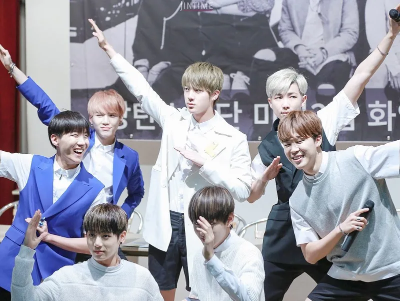 Έτοιμοι για δυναμικό comeback τον Μάρτιο οι BTS - Mad.gr