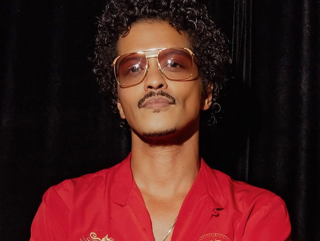 Bruno Mars: Αποκαλύπτει το line up της περιοδείας του