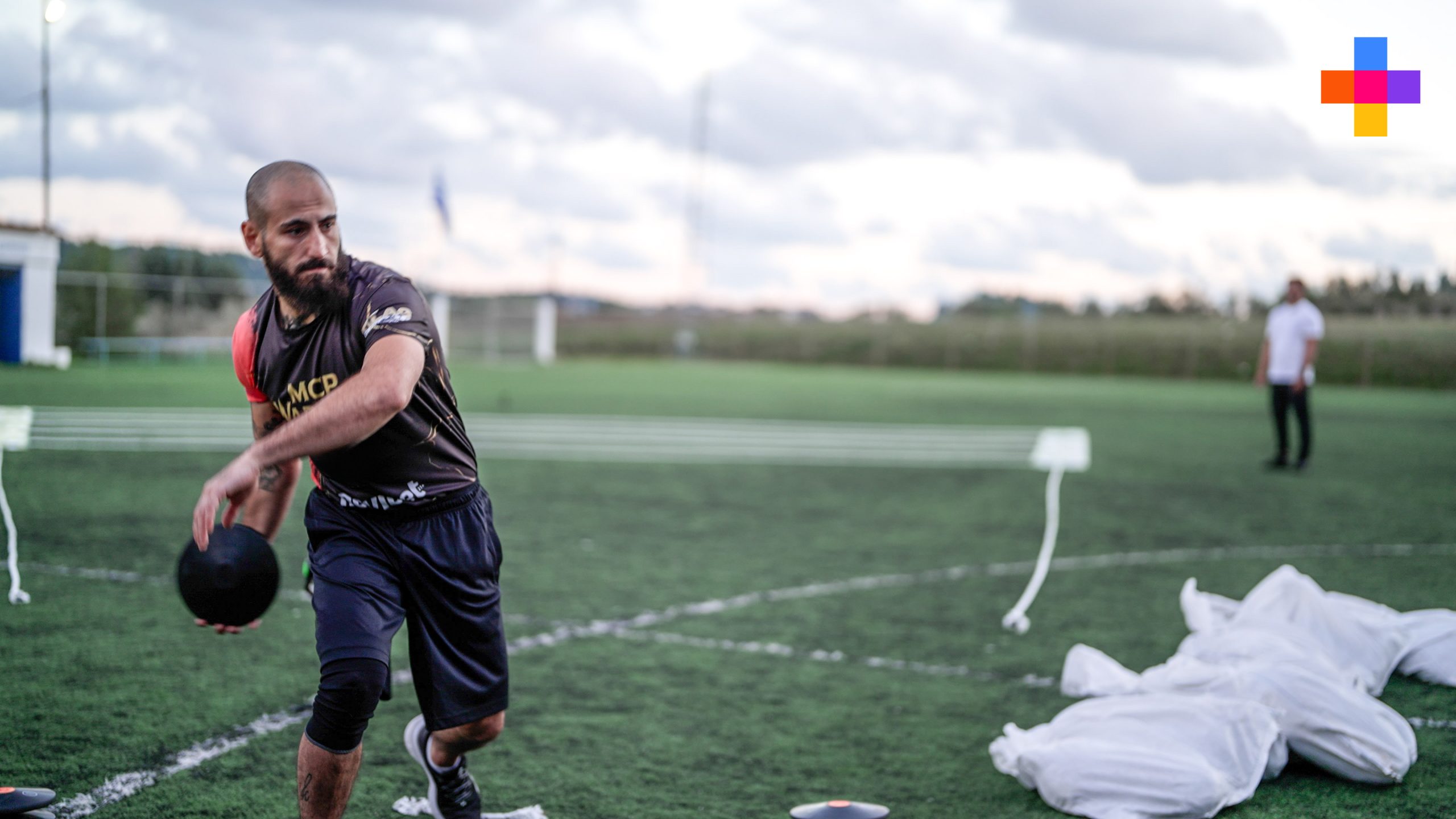 «MCP Warrior»: Το νέο μαχητικό show με τον Γιώργο Αγγελόπουλο - Mad.gr