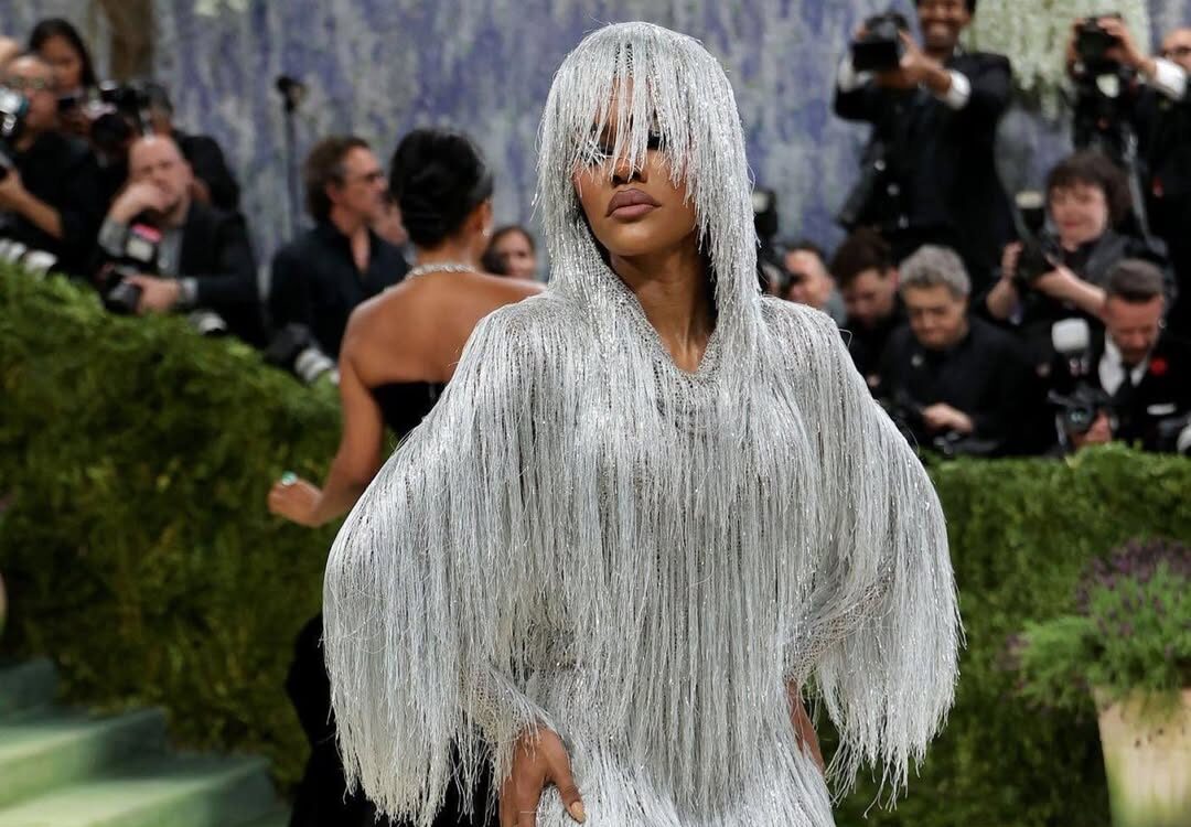 Met Gala 2026: Η Teyana Taylor θύμισε την Jennifer Lopez το 2019